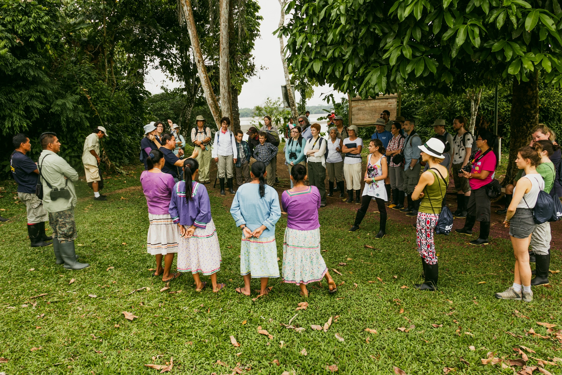 Die indigenen Kichwa Gemeinden im Yasuni Nationalpark in Ecuador
